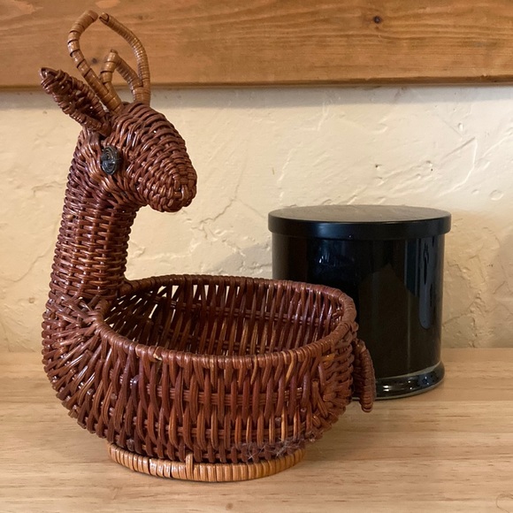 Accents | Vintage Wicker Deer Basket | Poshmark